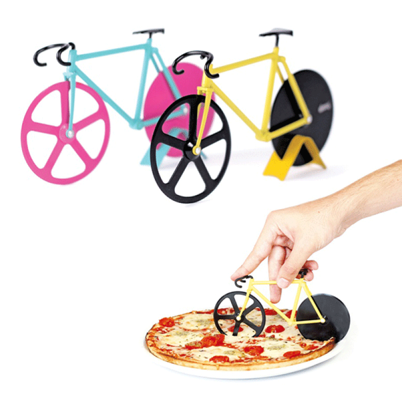 Pizza Cutter in Pakistan